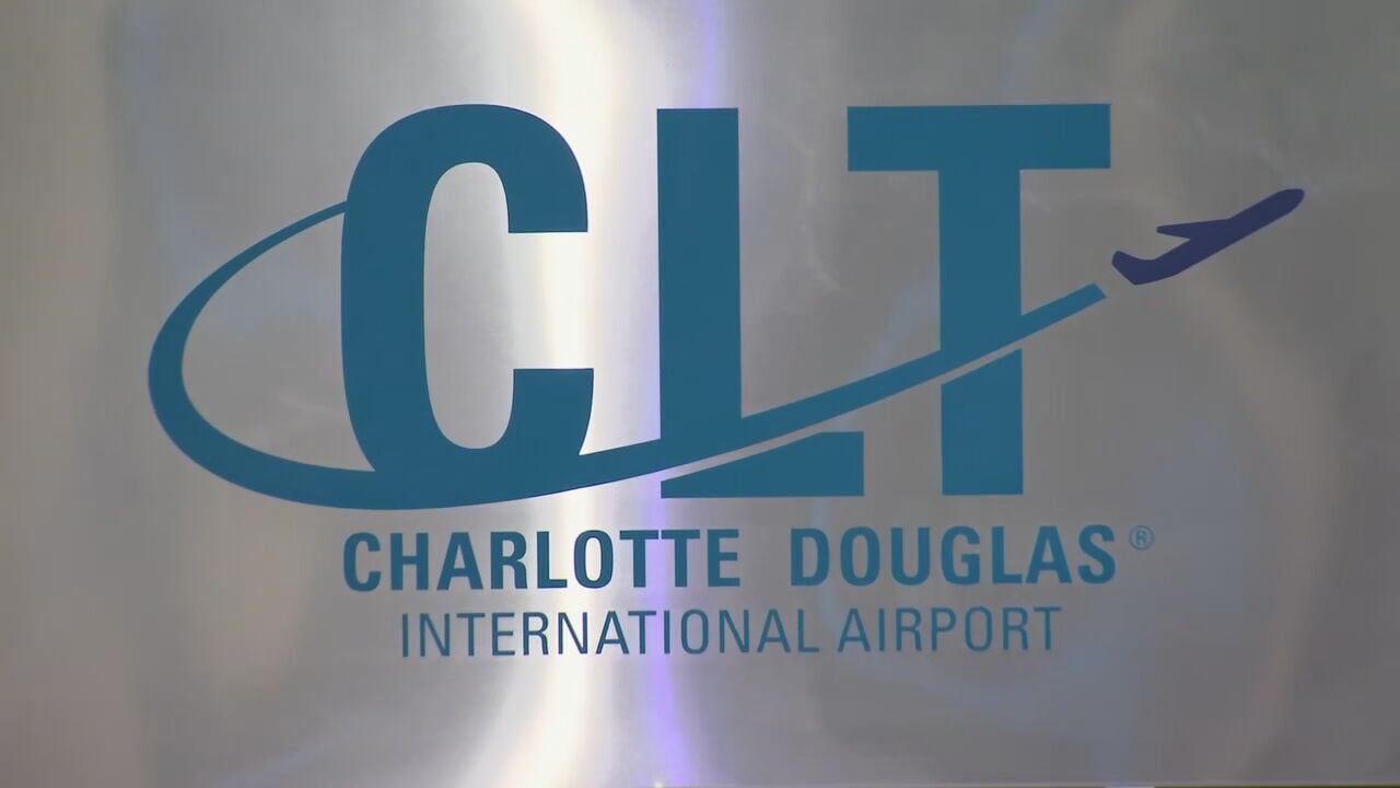 Flight disruptions continue at Charlotte Douglas due to winter storm
