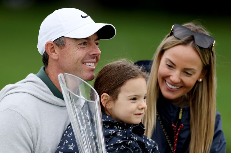 Erica Stoll's true feelings towards Rory McIlroy exposed in new pics at ...