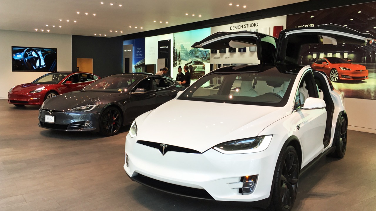 New study reveals EV battery failures spike after 8 years