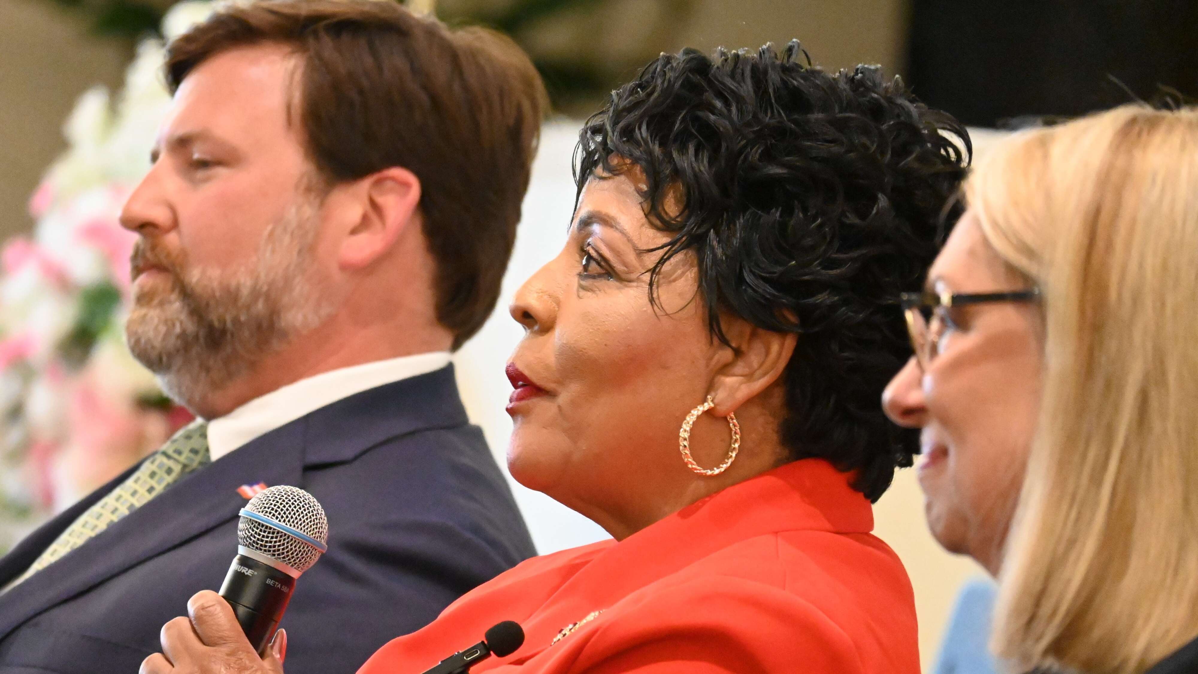 Mobile mayor’s race: Candidate with more votes trails $1M behind ...