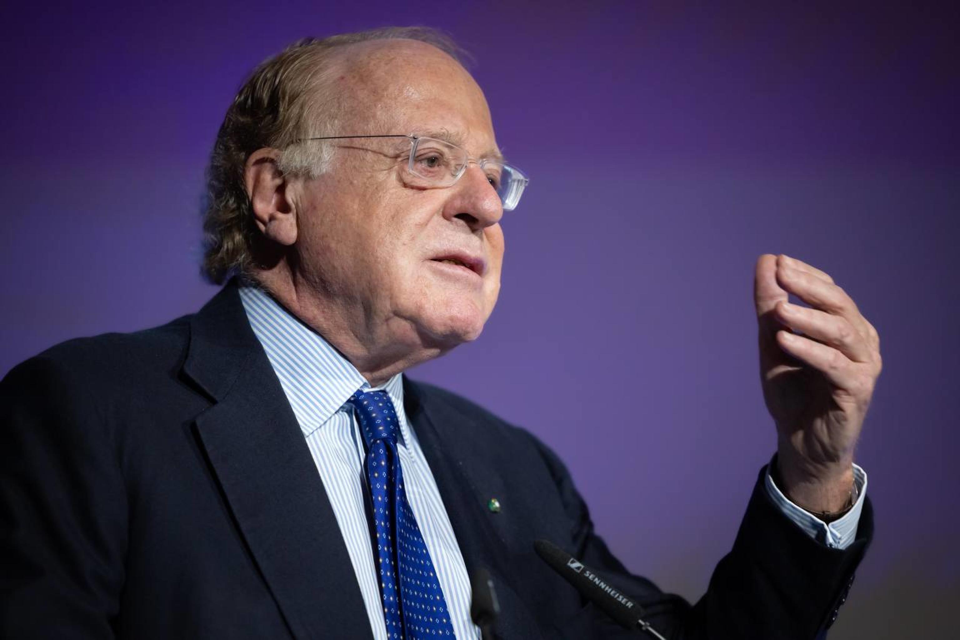 Scaroni (Enel), 'transizione lenta, gas avrà vita lunga'