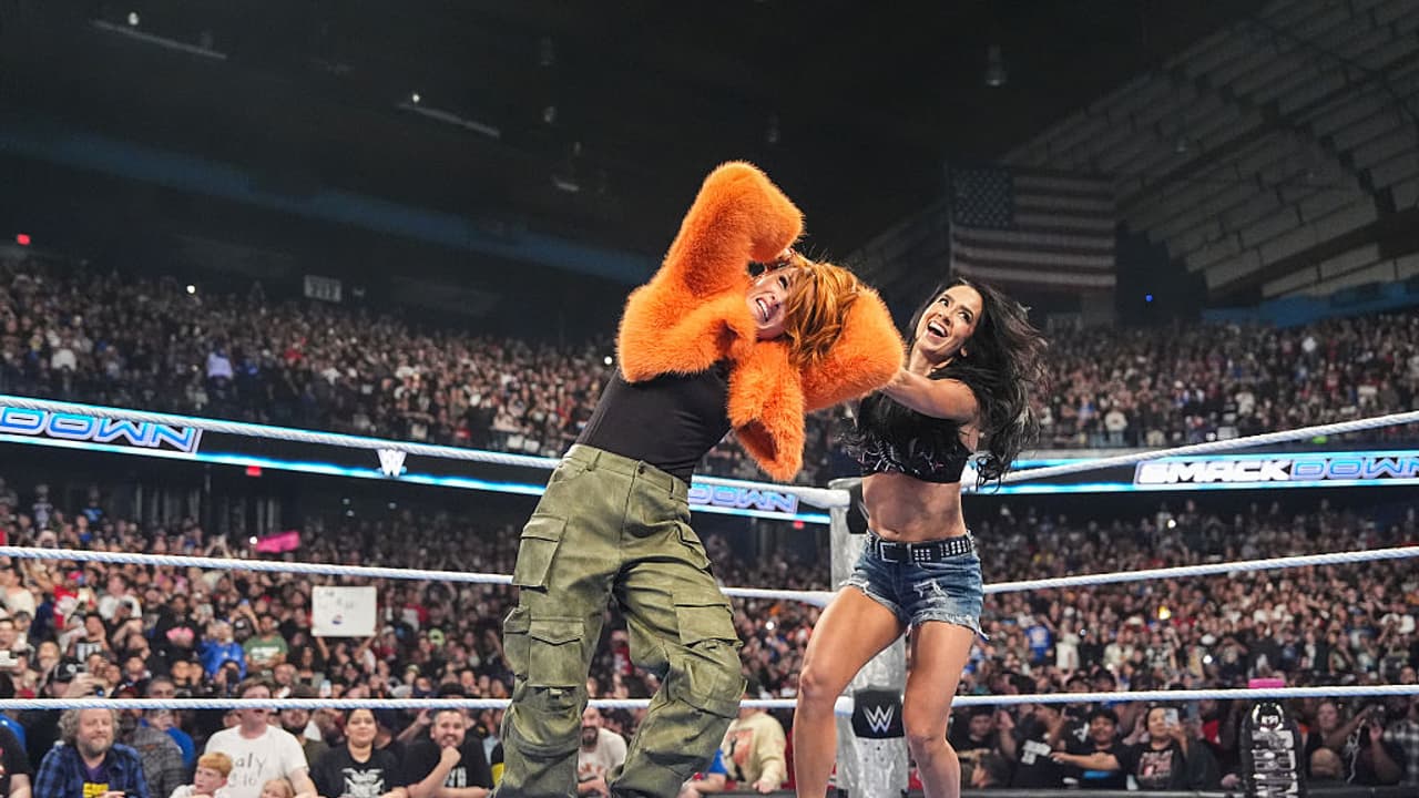 4 WWE Stars Who Could End AJ Lee’s Winning Streak After Her Return to ...