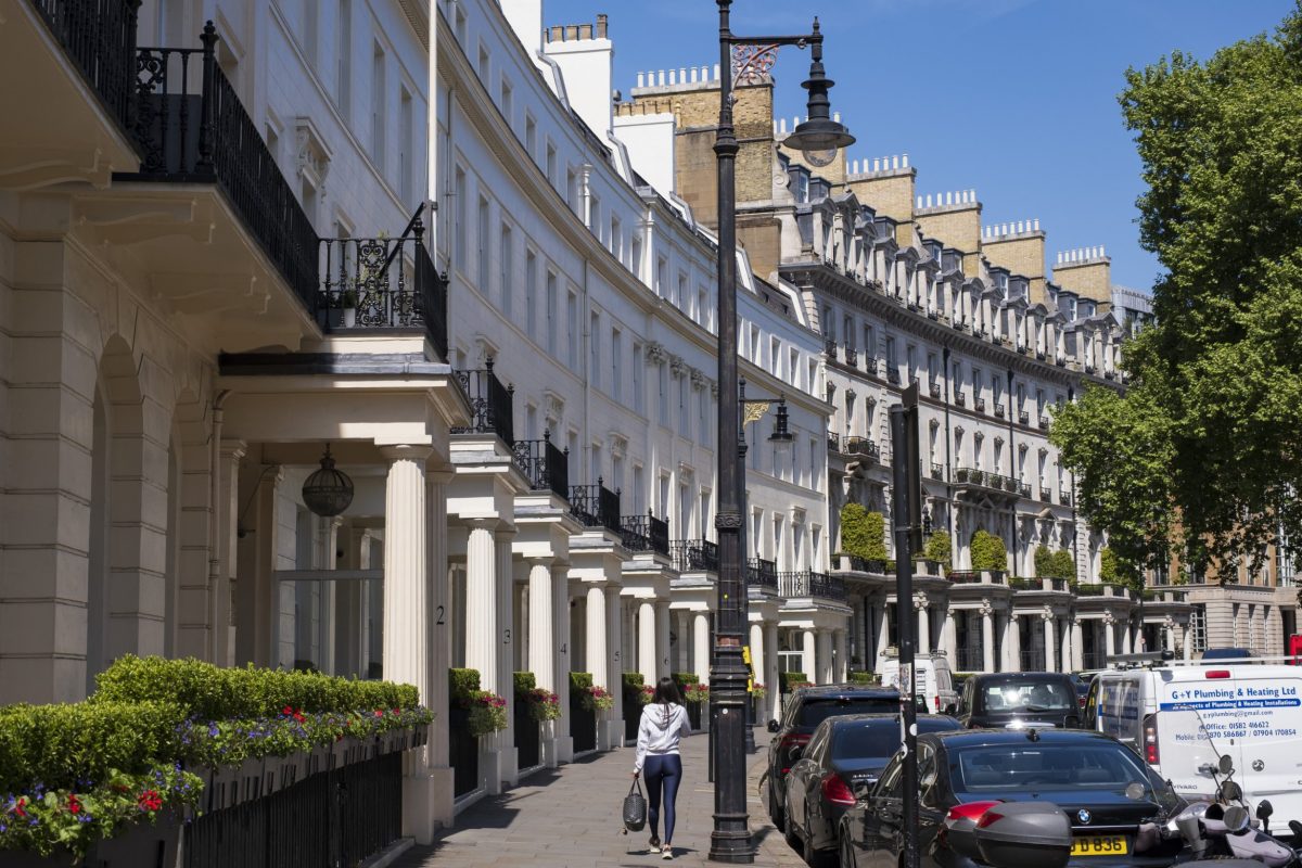 Fewer borrowers opting for big mortgages – even though more banks are ...