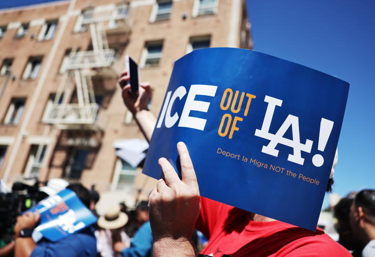 Spanish speakers in LA can now be profiled by ICE - all 3.5 million of them