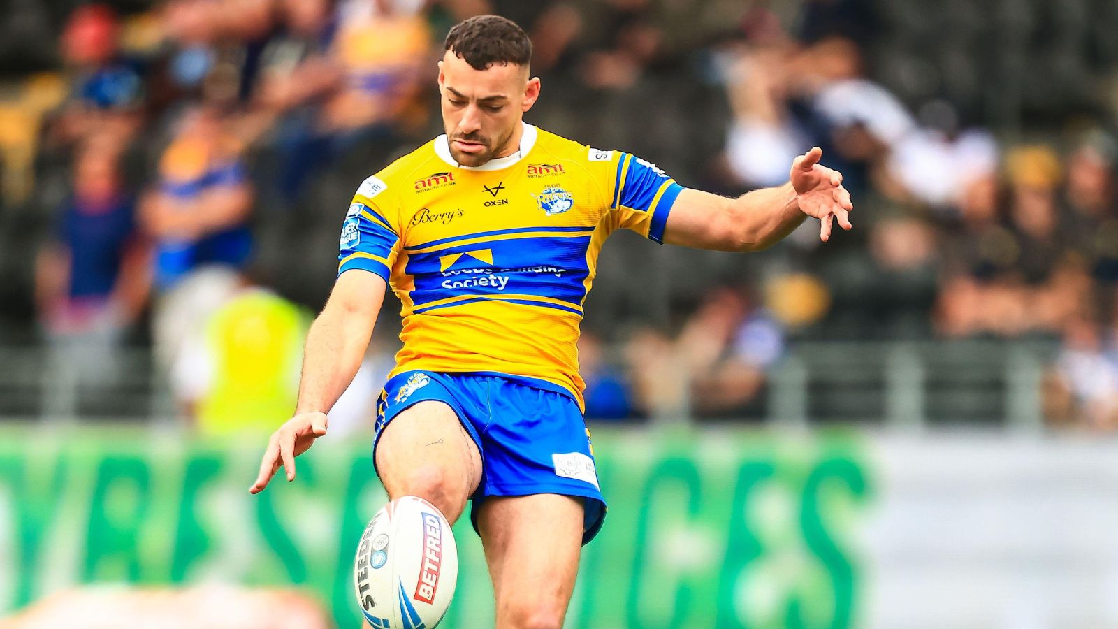 Jake Connor’s Leeds replacement named as star’s play-off fitness hopes ...