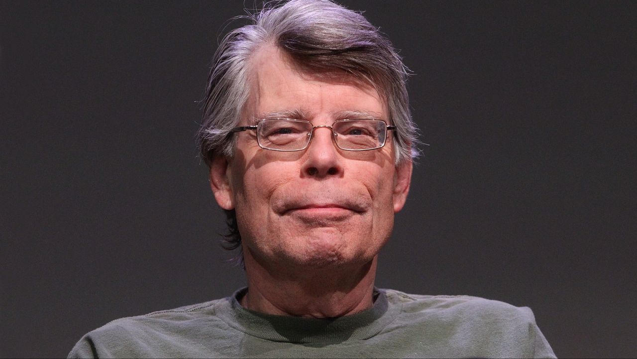 Stephen King names his favorite movies of all time, excluding his ...
