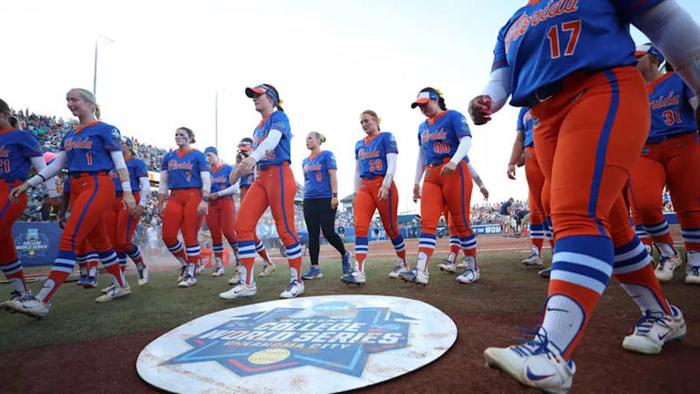 Florida Softball Gains Trio of Sluggers from 2027 Class
