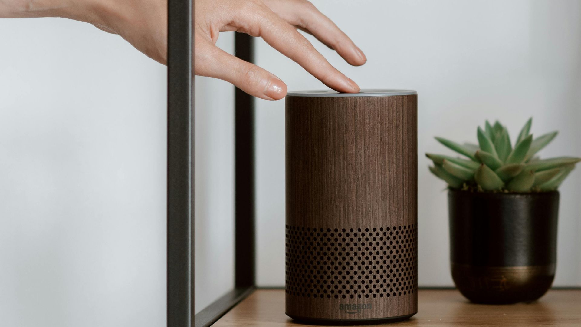 10 Secret Alexa Commands & 10 Everyone Knows