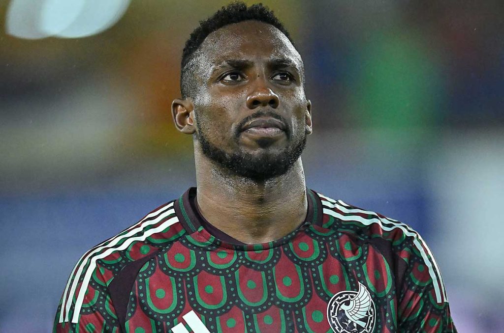 Revelan por qué Javier Aguirre NO quiere a Julián Quiñones