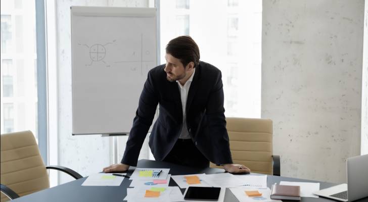 Canadian businesses walk back fears of a recession, but challenges ...