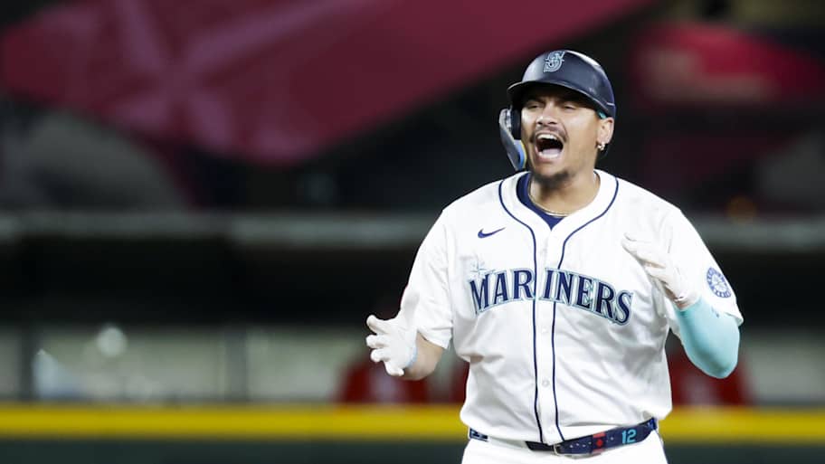 Mariners Predicted To Reunite With 2 Free Agent Stars In Offseason