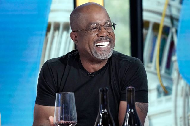 Darius Rucker Goes Instagram Official with Girlfriend Emily Deahl: 'My ...