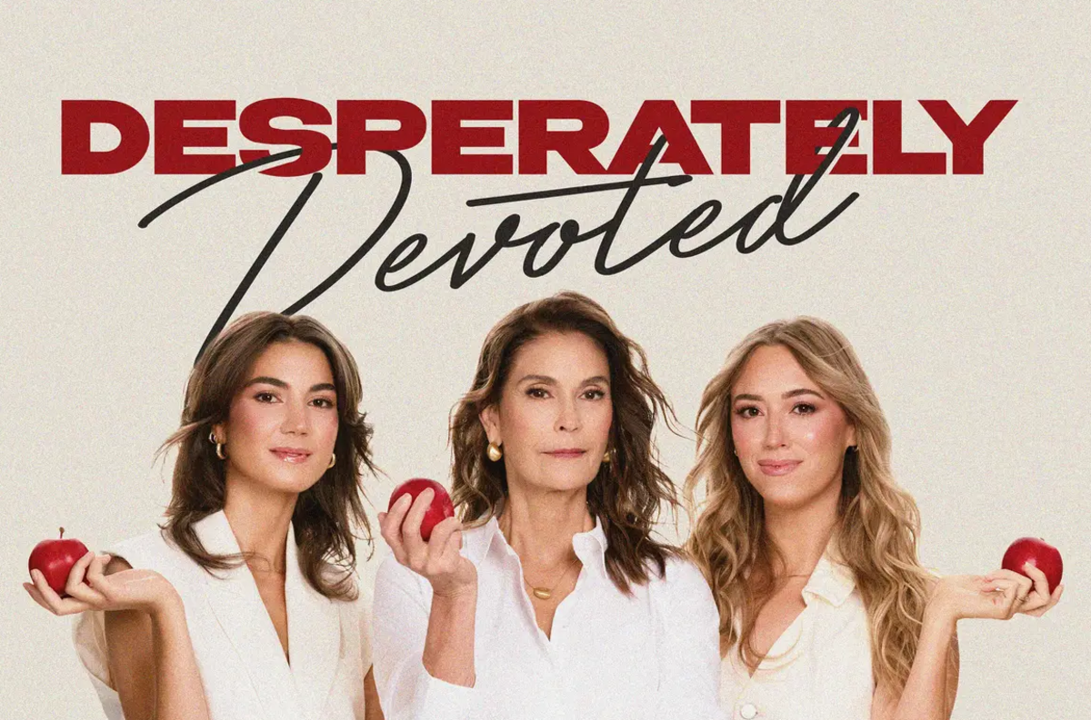 Teri Hatcher Launches Desperate Housewives Rewatch Podcast
