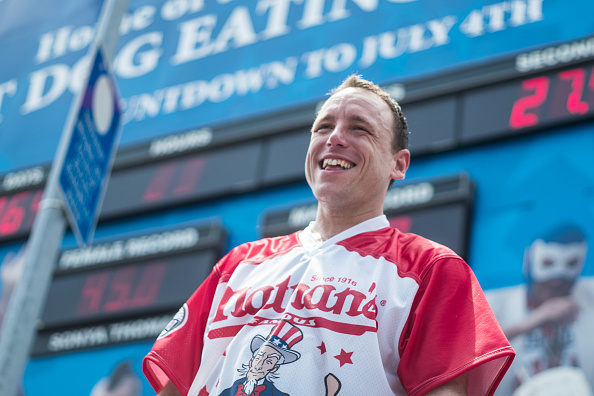 Joey Chestnut to attempt new eating record at Giants-Dodgers game