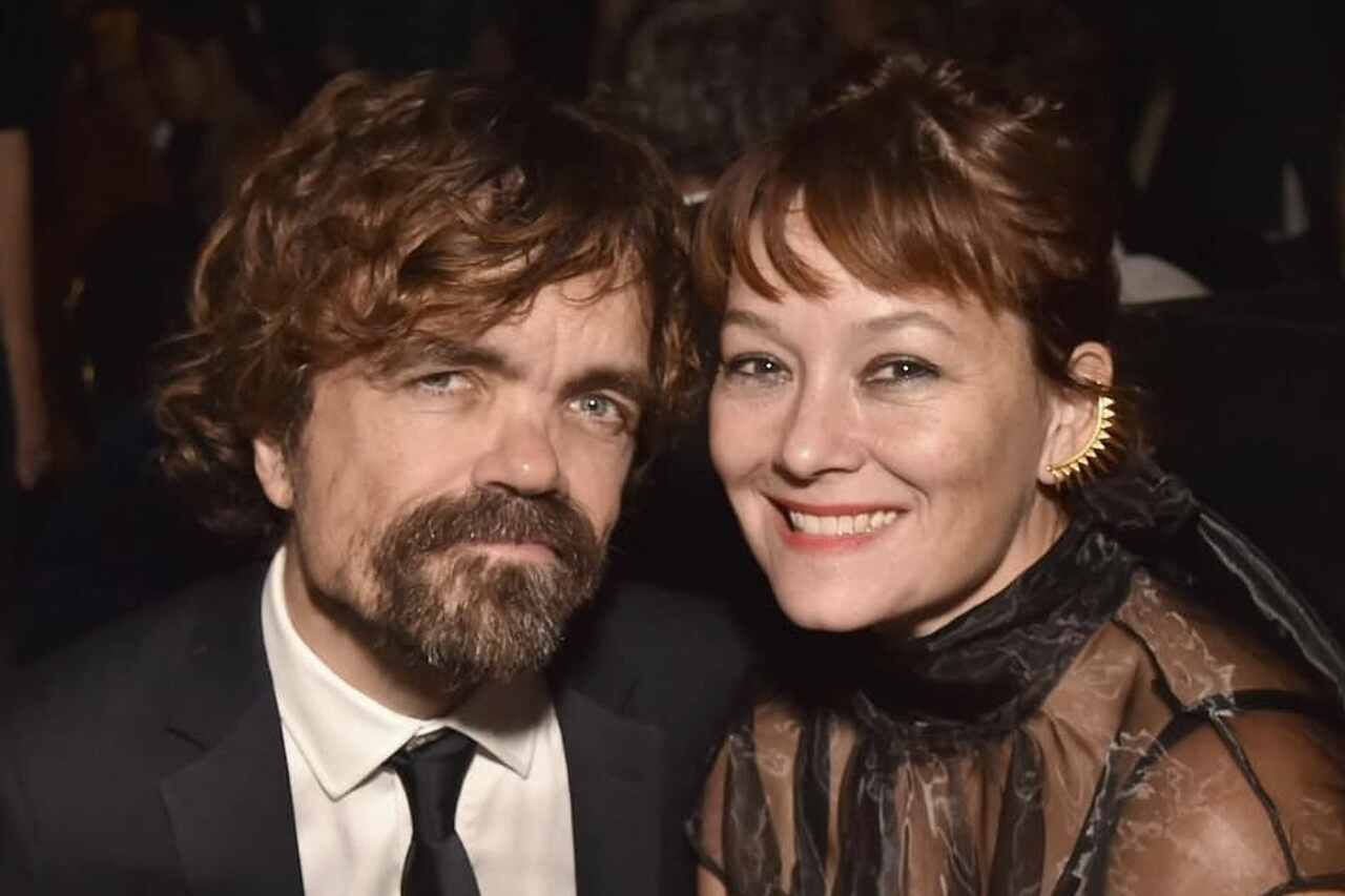Peter Dinklage revela segredo para casamento de 20 anos com Erica Schmidt