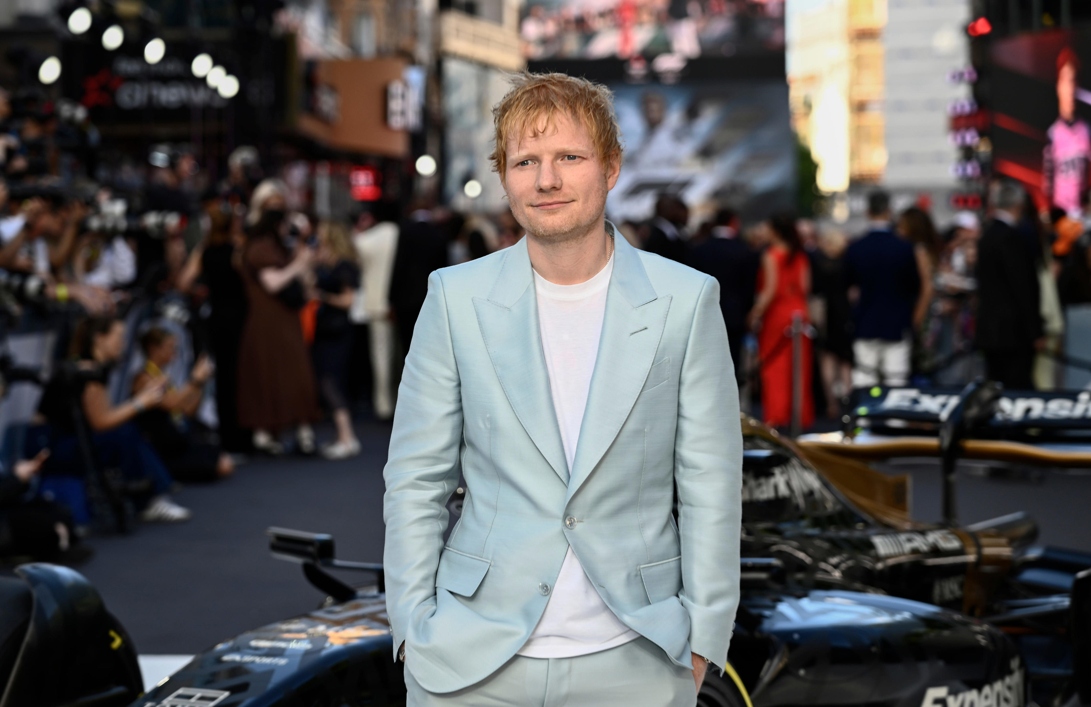 Ed Sheeran is bringing his 'loop' tour to Nashville. Here's what to ...