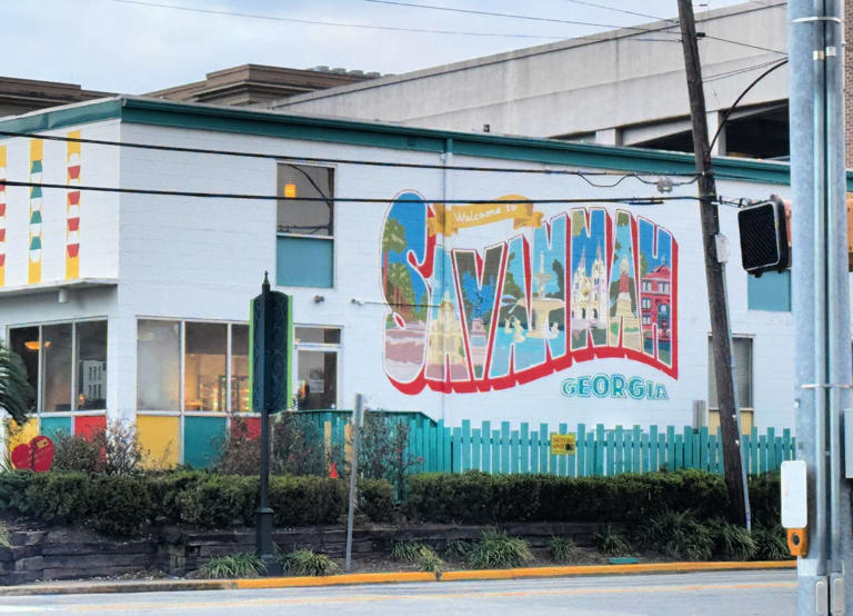 25+ must-try restaurants in Savannah, Georgia: A local foodie's guide