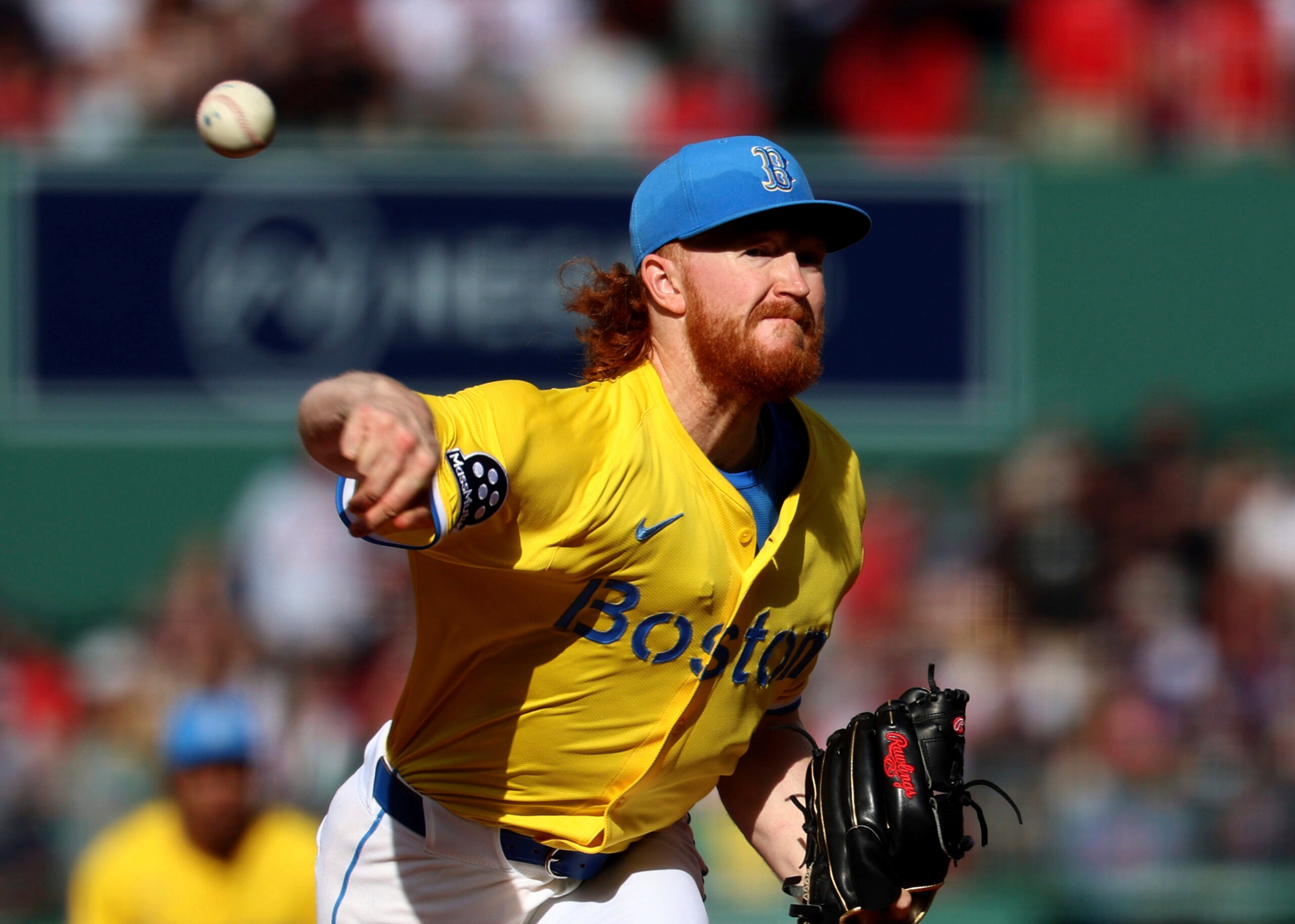 Red Sox reportedly calling up pitching prospect for MLB debut, sending ...