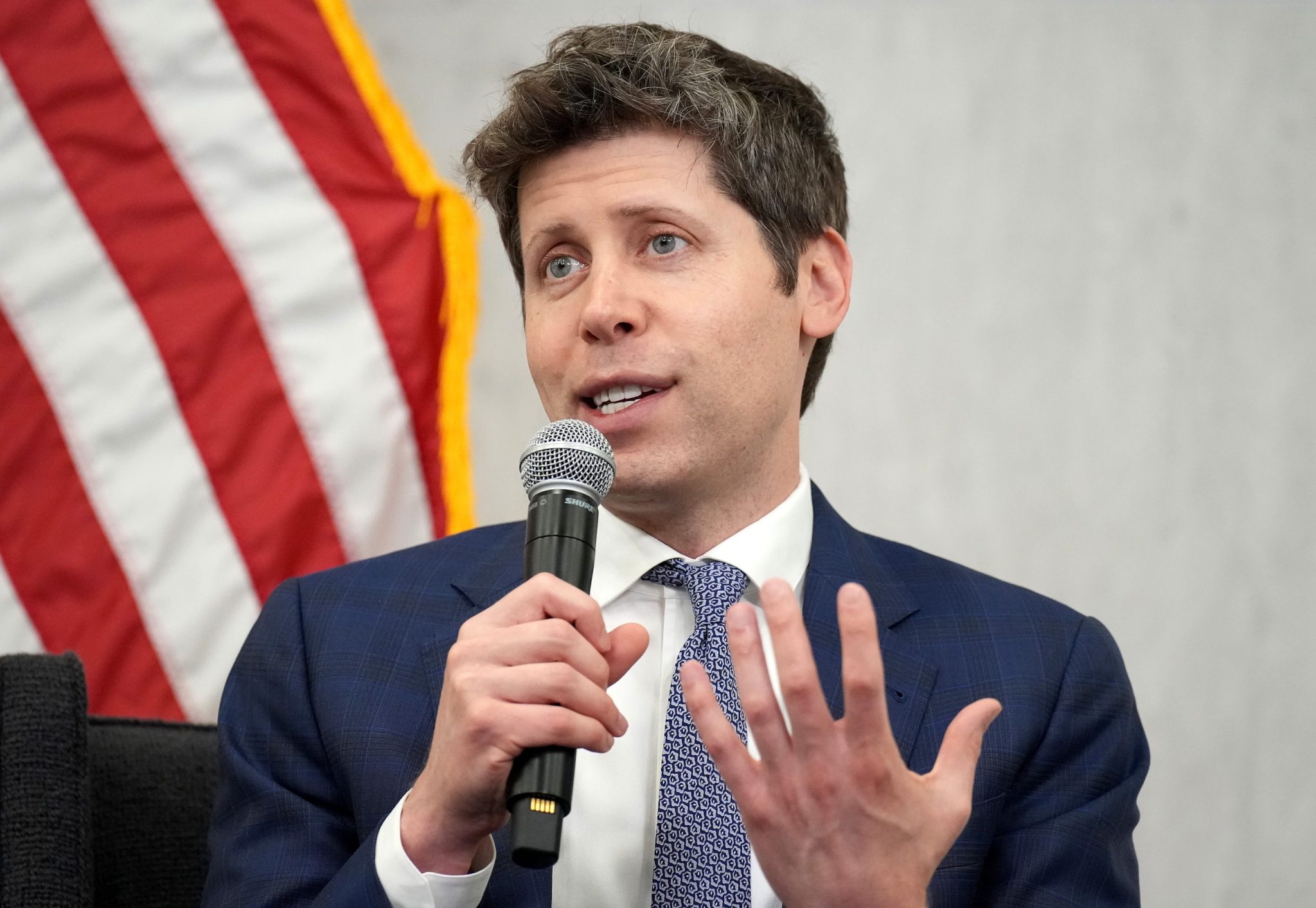 Sam Altman says people are starting to talk like AI, making some human ...