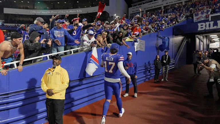 Construction crane accident reportedly threatens Bills' new Highmark ...