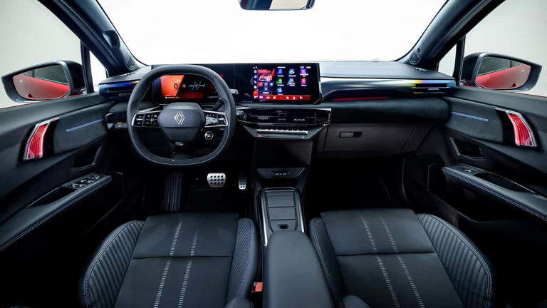 The New Renault Clio Proves Small Cars Still Matter, Thankfully