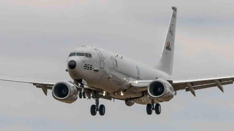 P-8A Poseidon effectue un vol d’essai avec le missile antinavire LRASM