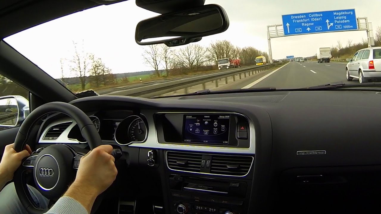 Audi S5 – Autobahn Acceleration Drive