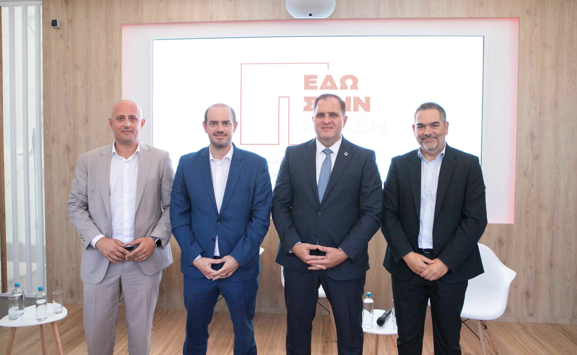 Παπαστράτος στη ΔΕΘ: Πρόοδος στη μάχη κατά του παράνομου εμπορίου ...