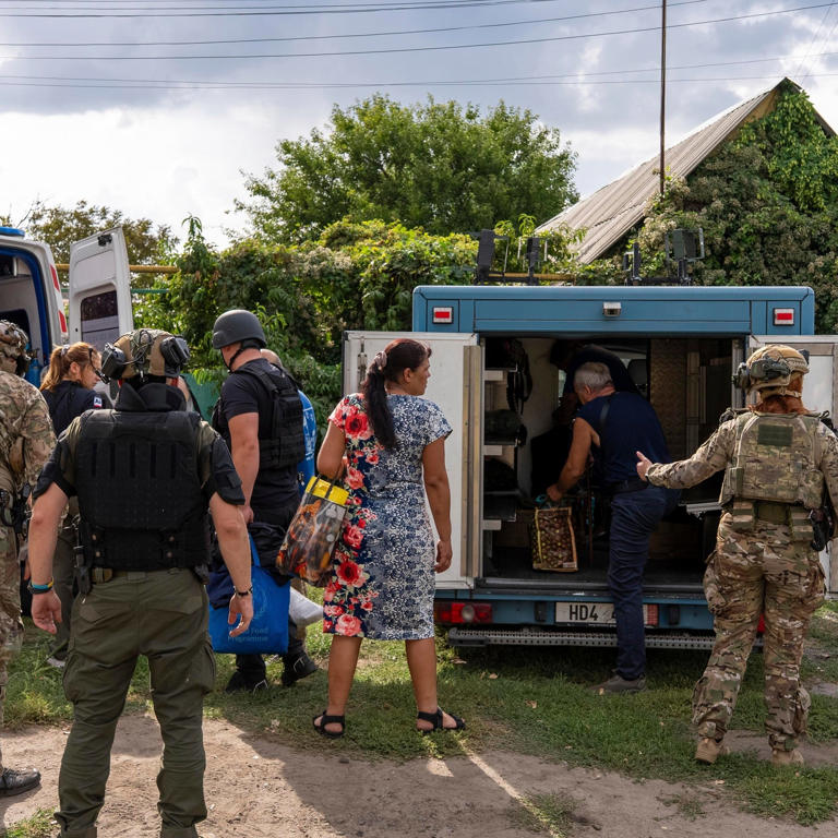 "Brutally savage" Russian strike kills over 20 in Ukraine, Zelenskyy says