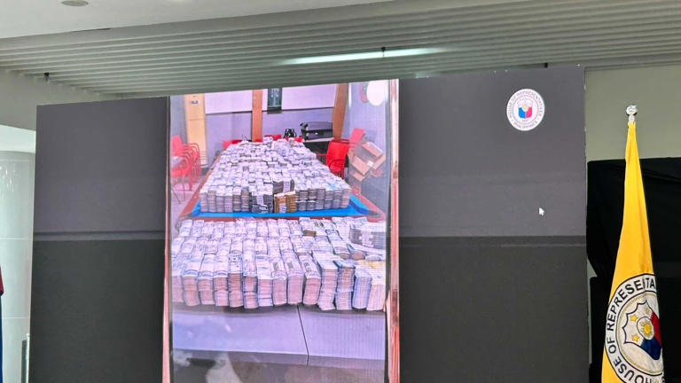 Piles of cash ‘normal’ at DPWH – Bulacan office, says former official
