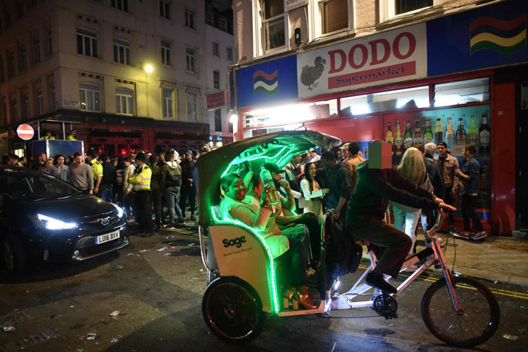 London Pedicabs Face Crackdown With New Safety Rules