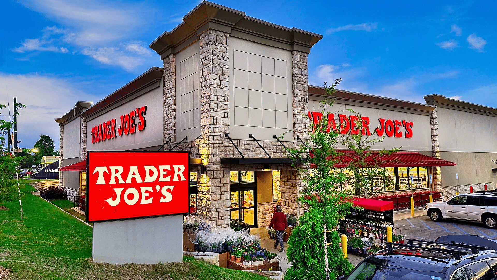 Consumers Cautioned to Not Eat Pizza Sold at Major Retailer Over ...