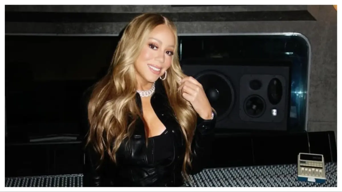 ‘Why Does She Walk Like She’s 107?’: Fans Concerned About Mariah Carey ...
