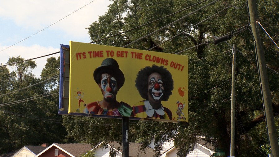 Controversial billboard in Alabama receives backlash