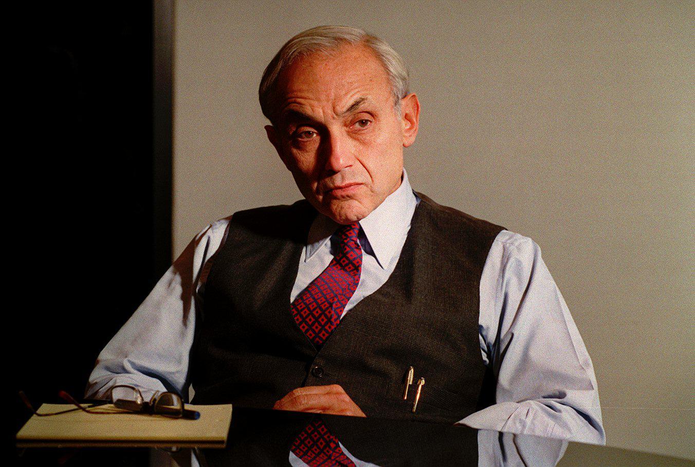 Wexner and Trump's apparent creepy notes to Epstein show misogyny's ...