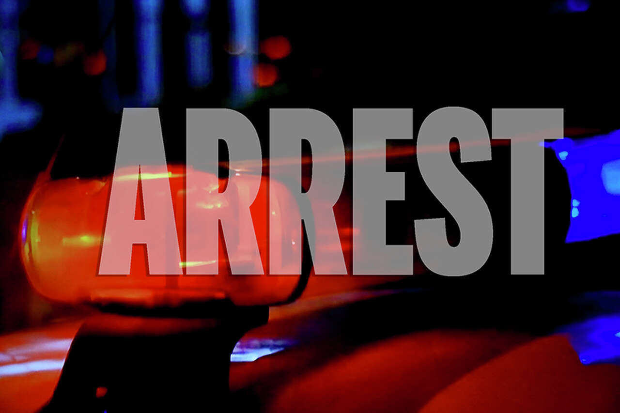 Beardstown man accused of ramming car multiple times, faces DUI ...