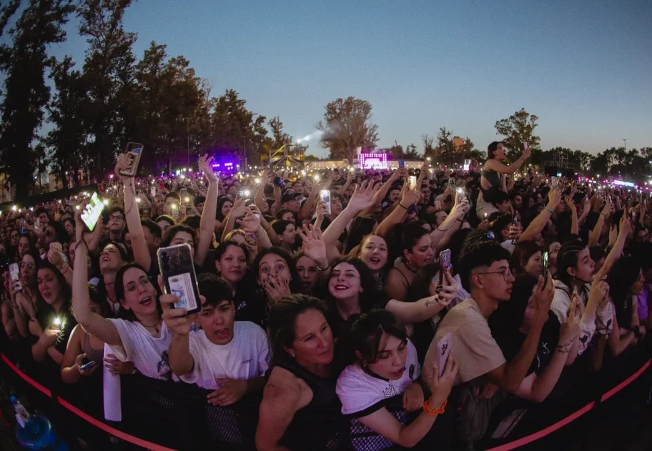 Babasónicos, Divididos y 30 bandas más se presentan en el Festival ...