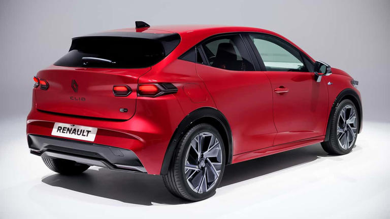 The New Renault Clio Proves Small Cars Still Matter, Thankfully