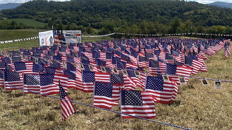 Sirens and Salutes honors fallen 9/11 first responders, first-ever ...