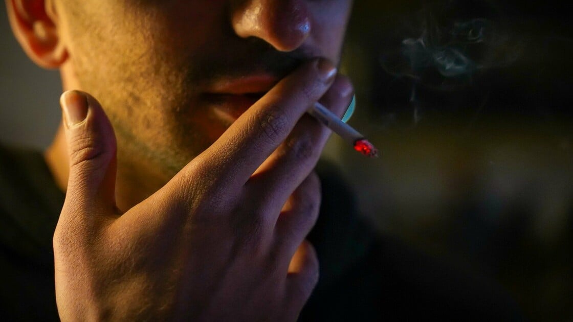 Η Ισπανία απαγορεύει το κάπνισμα σε εξωτερικούς χώρους μπαρ και εστιατορίων