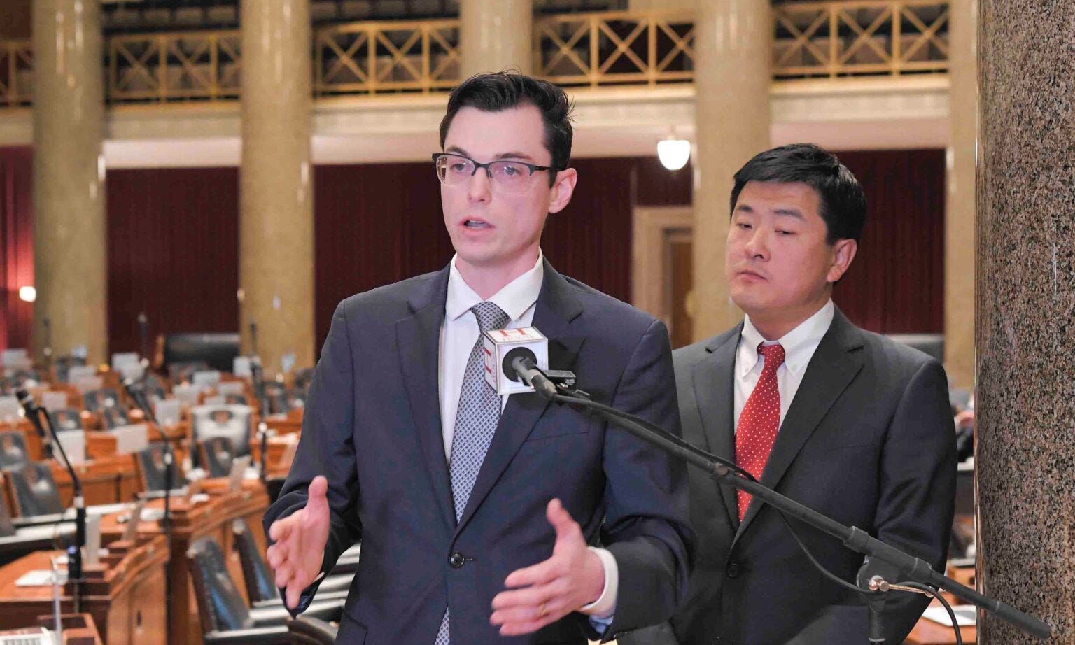 Trump-backed plan to gerrymander congressional districts advances in ...