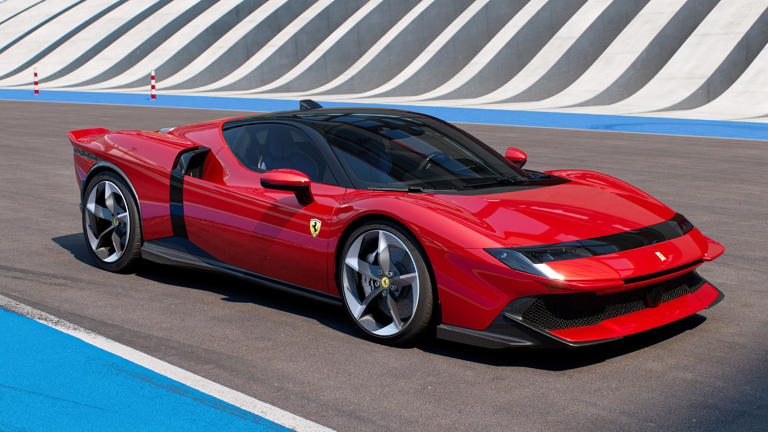 This Is Not a Drill: The Ferrari Testarossa Is Back! Does the New One ...