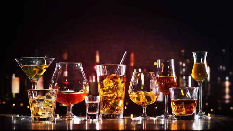 US pulls report linking alcohol to greater mortality risk, authors say