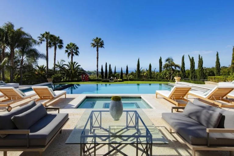 Harry and Meghan's $30m Montecito mansion lingers on the market as it ...