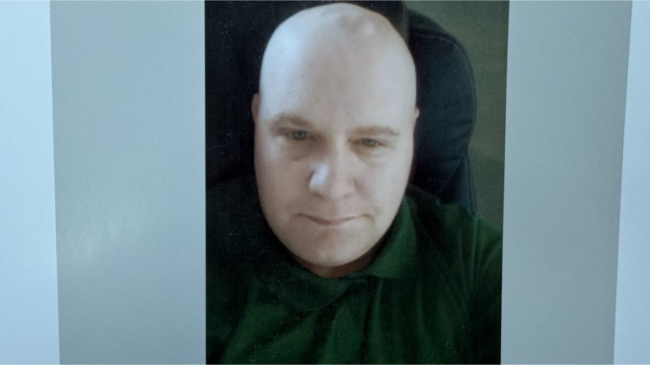 Blount County Sheriff’s Department employee arrested on child porn charges