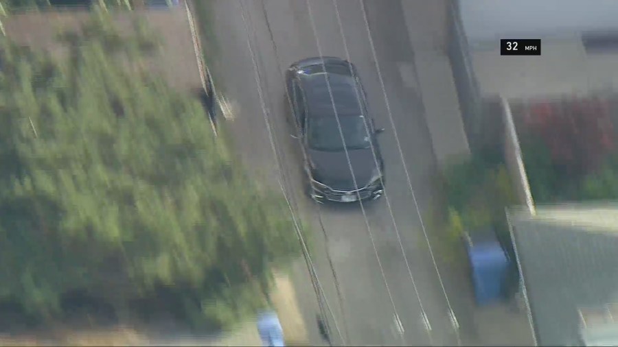 Police chase across Chicago’s Northwest Side ends with arrest