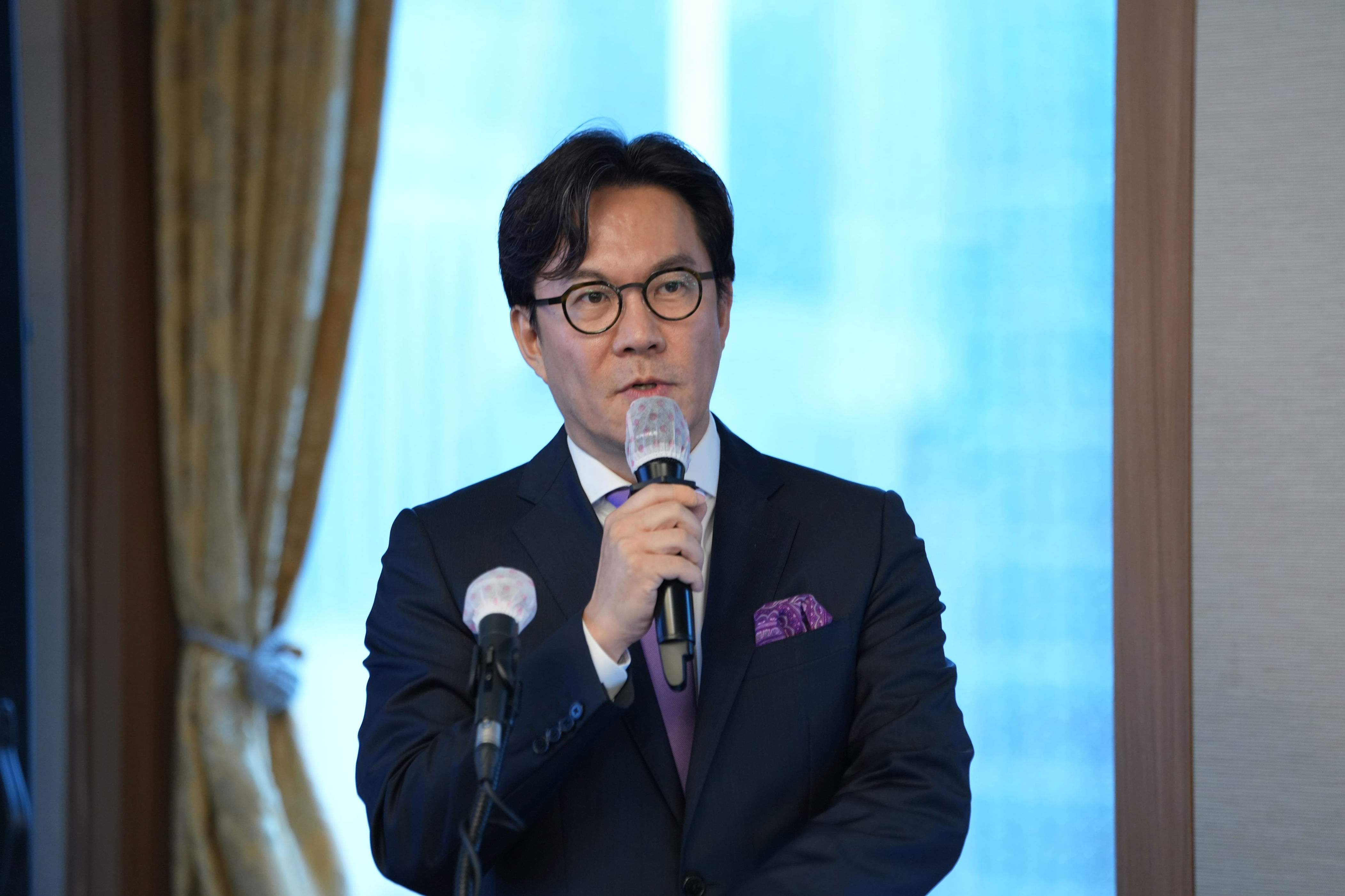 Seoul's four areas monopolize apartment market via superstar economics