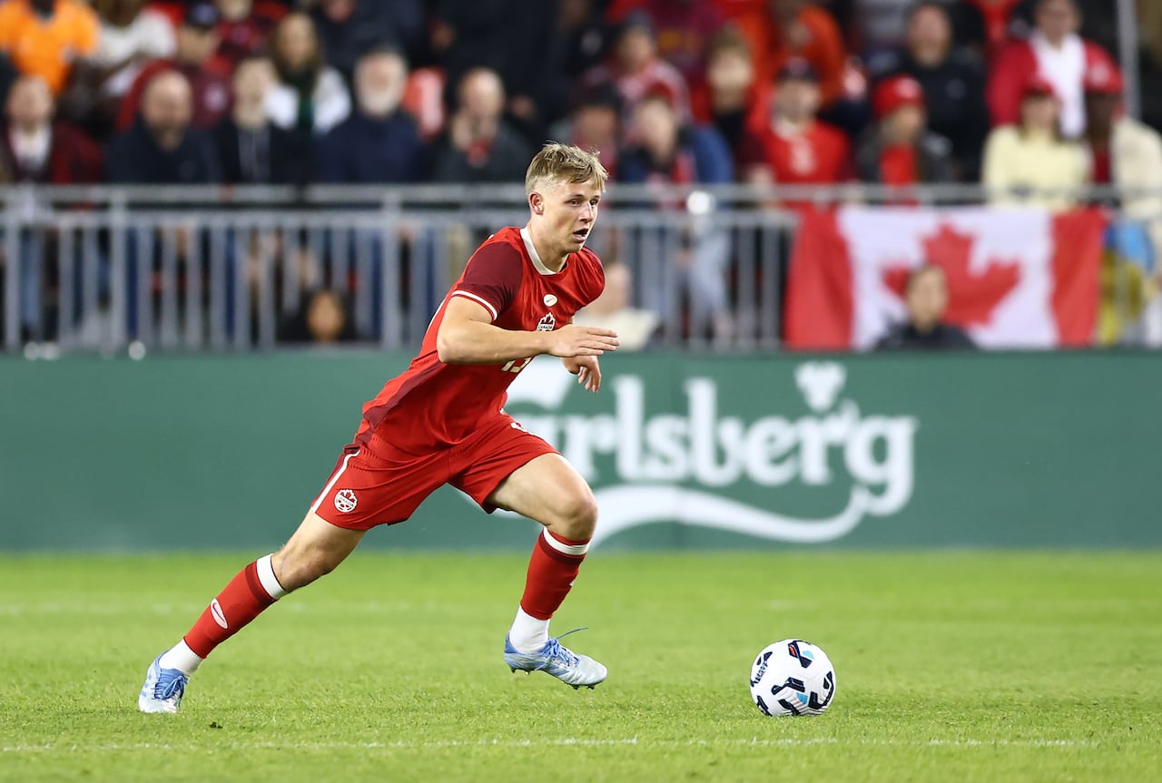 Ascendant defender Luc de Fougerolles anchors Canada's backline in ...