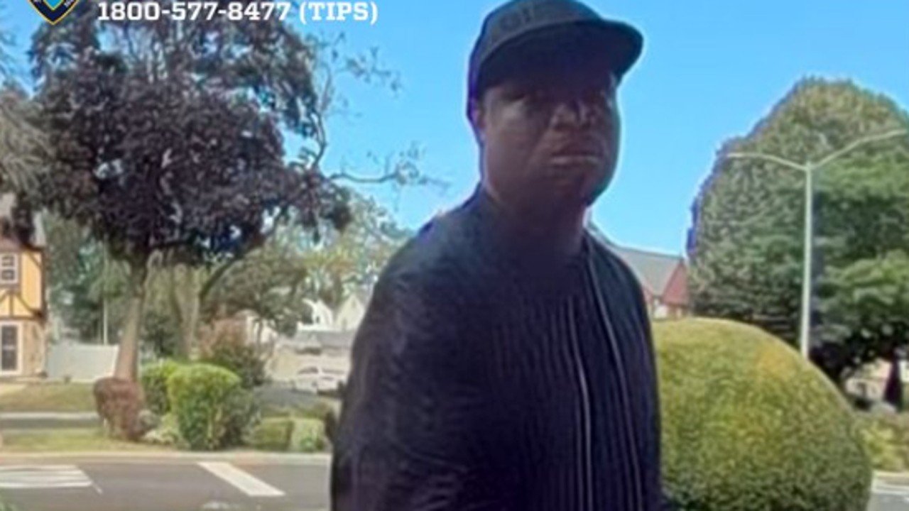 Suspect in Queens double murder taken into NYPD custody