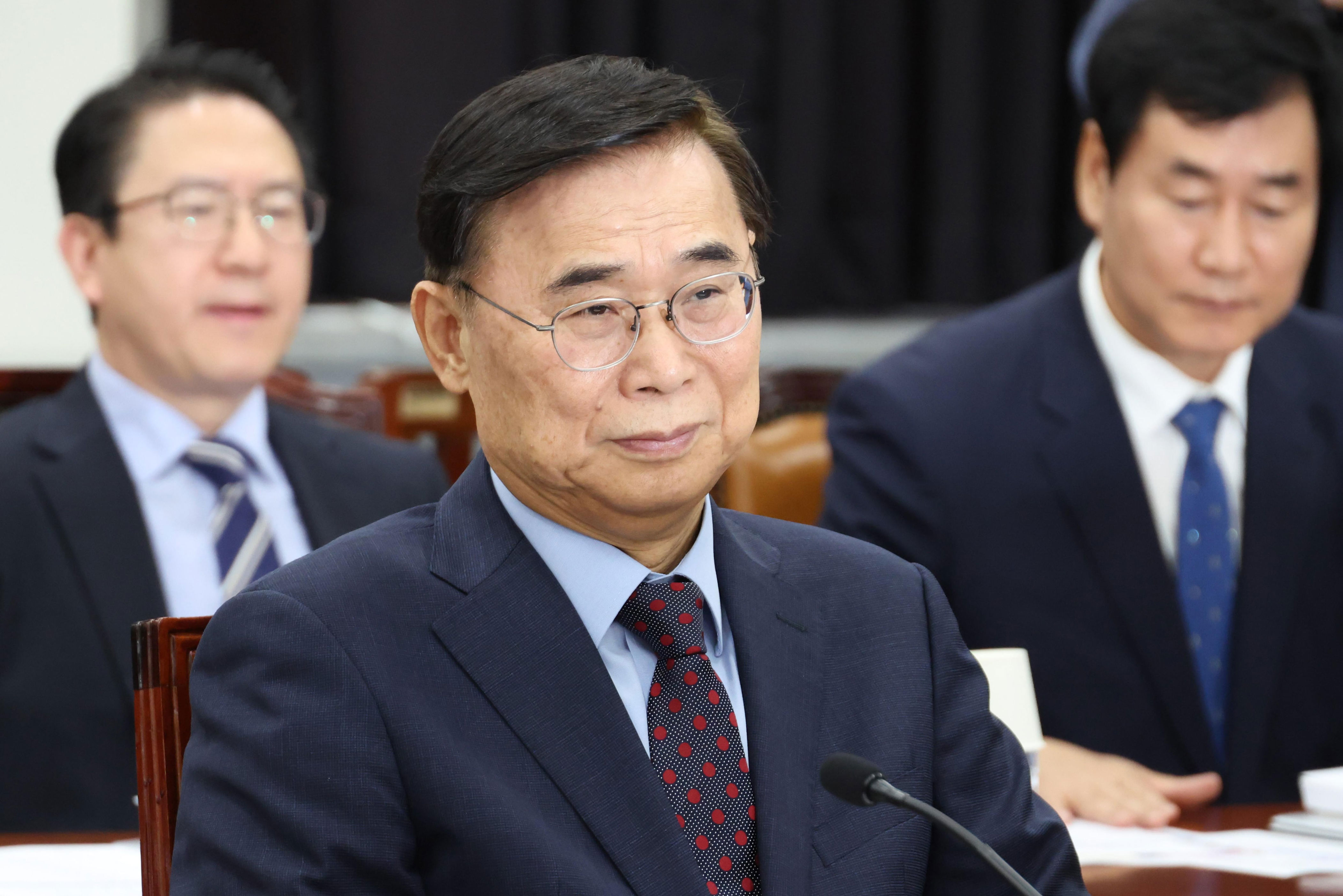 Exclusive: National Intelligence Service Director Lee meets former CIA ...